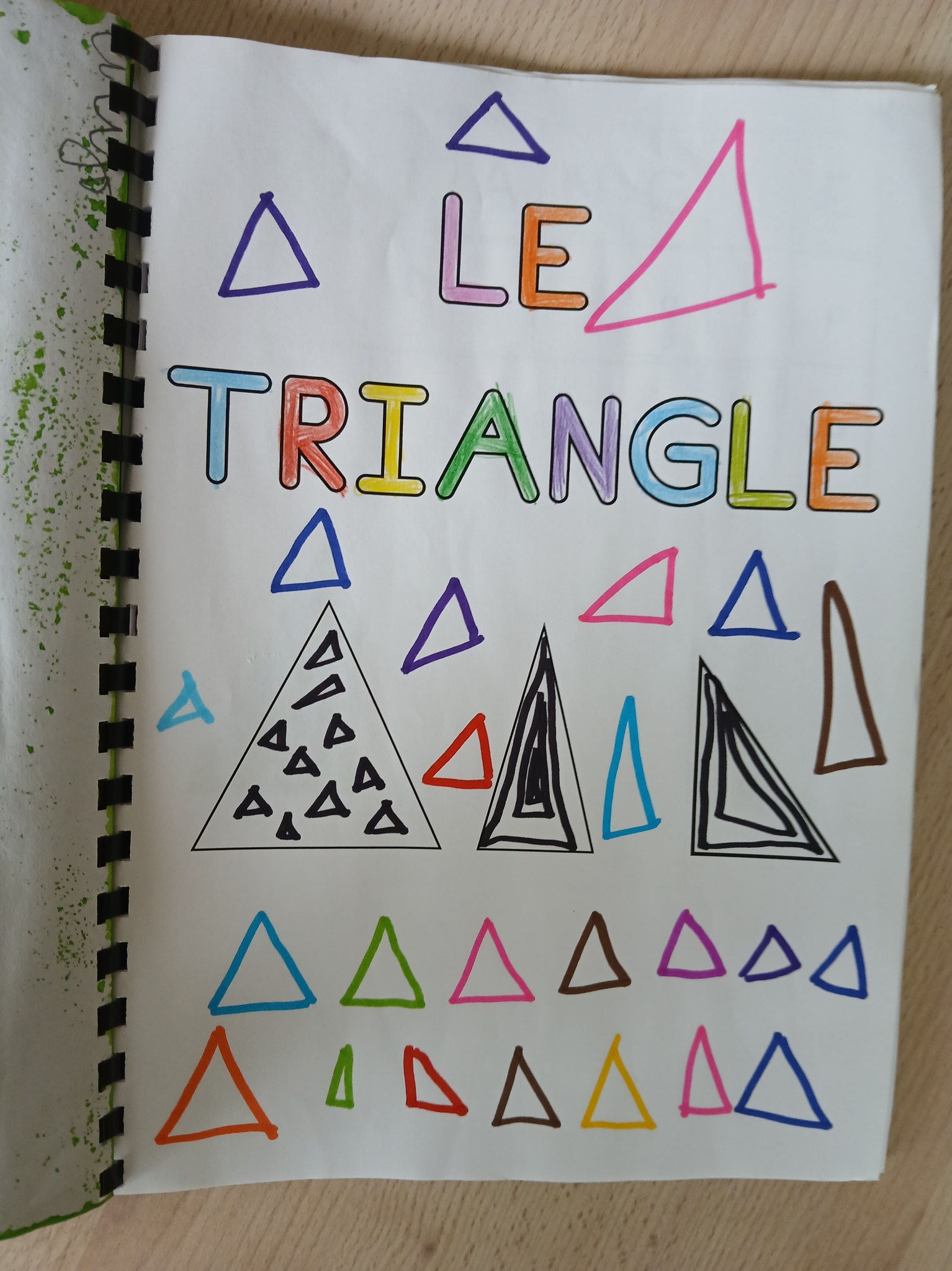 Mon livre des formes géométriques – Le blog d'Ann